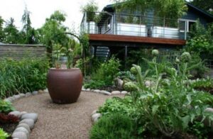 50 Cool And Unique Garden Edging Ideas