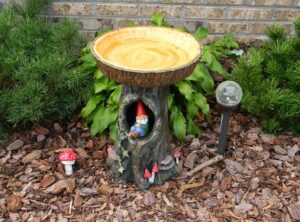 Best 26 Ideas of Decorating or Hiding a Tree Stump